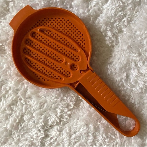 Tupperware | Kitchen | Vintage Tupperware Rust Orange Sifter Excellent ...